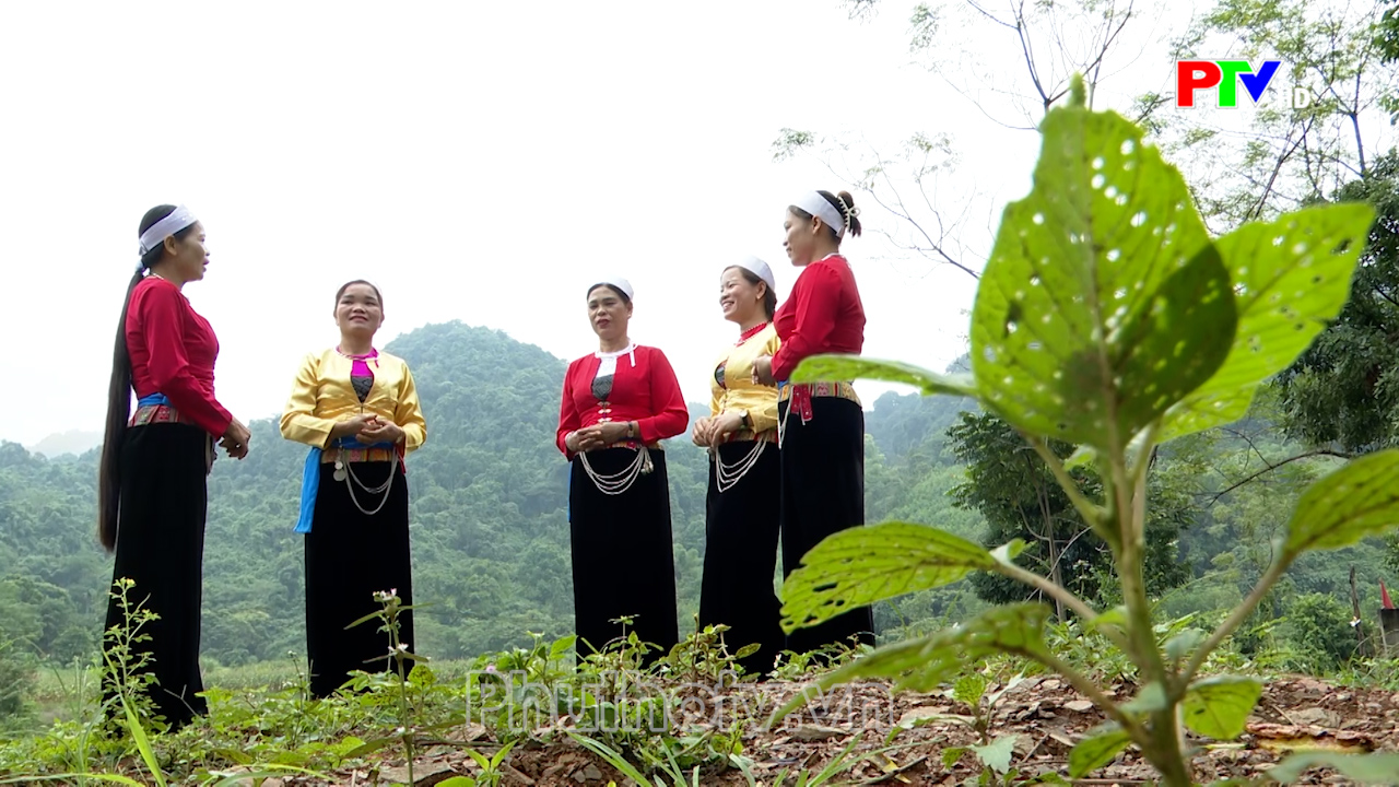Sắc màu văn hóa - Đặc sắc làn điệu dân ca Mường | Đài Phát thanh và ...