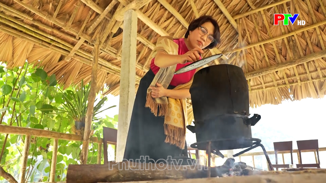 Ủ hồng bếp lửa | Đài Phát thanh và Truyền hình Phú Thọ